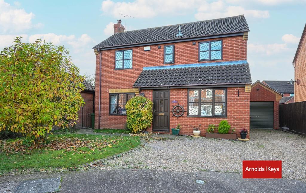 Ditchingham, Bungay, Suffolk NR35 3 bed detached house - £300,000