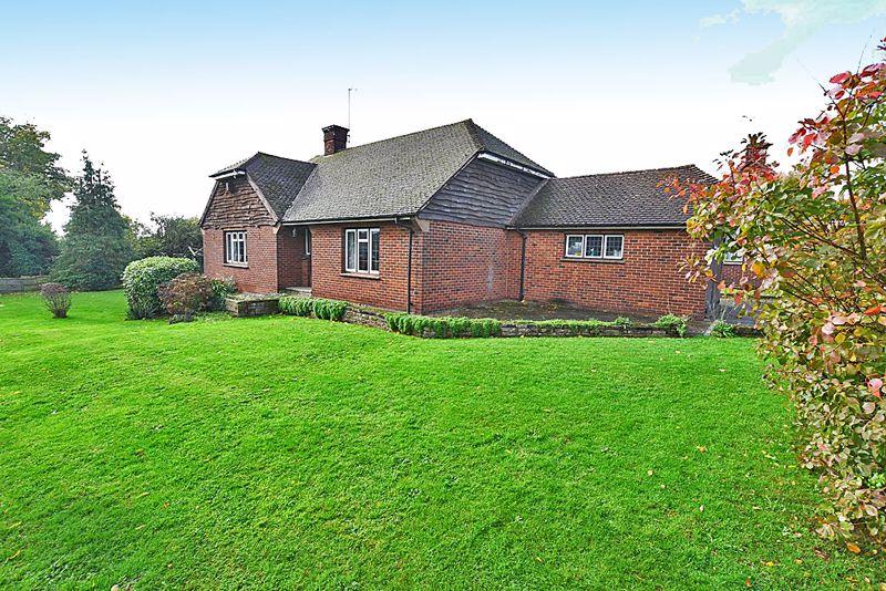 Tudor Avenue, Maidstone ME14 2 bed bungalow - £500,000