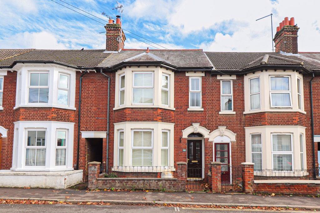 Wing Road, Linslade 3 bed house - £1,500 pcm (£346 pw)