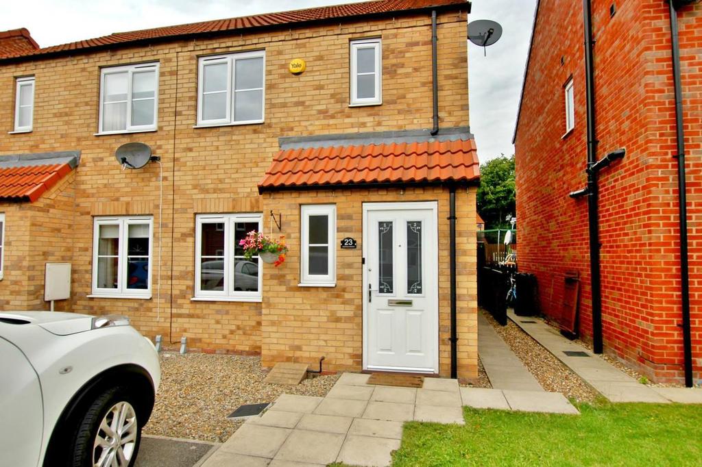 23 Westfield Avenue, Norton, Malton... 2 bed semi-detached house - £170,000