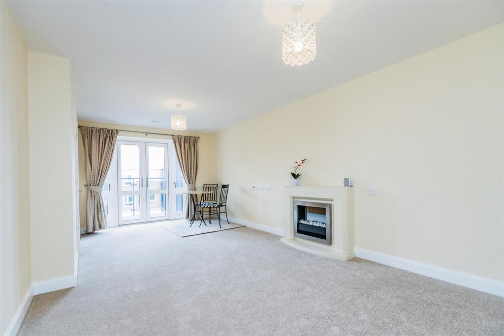 37 Bilberry Place, Recreation Road, Bromsgrove, B61 8DT 1 bed apartment ...