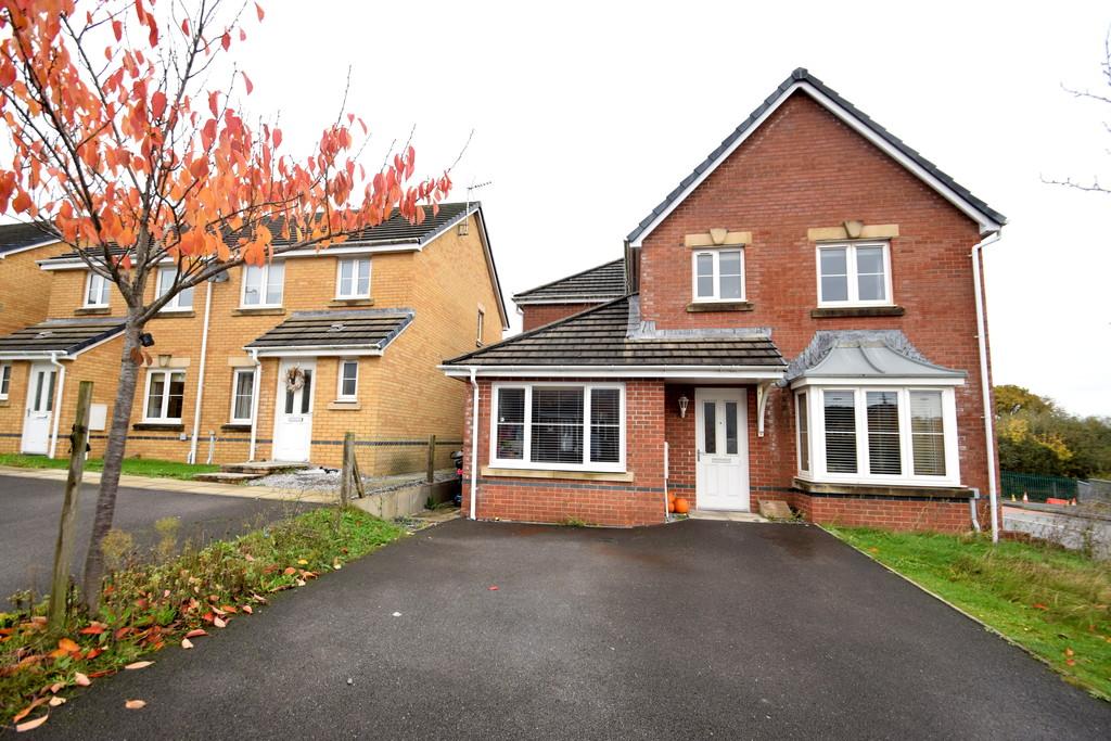 Clos Gwaith Brics Tondu Bridgend 3 Bed Detached House £289 950