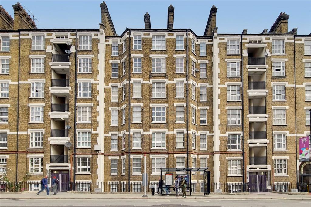 Clerkenwell Road, London, EC1R 1 bed apartment - £435,000