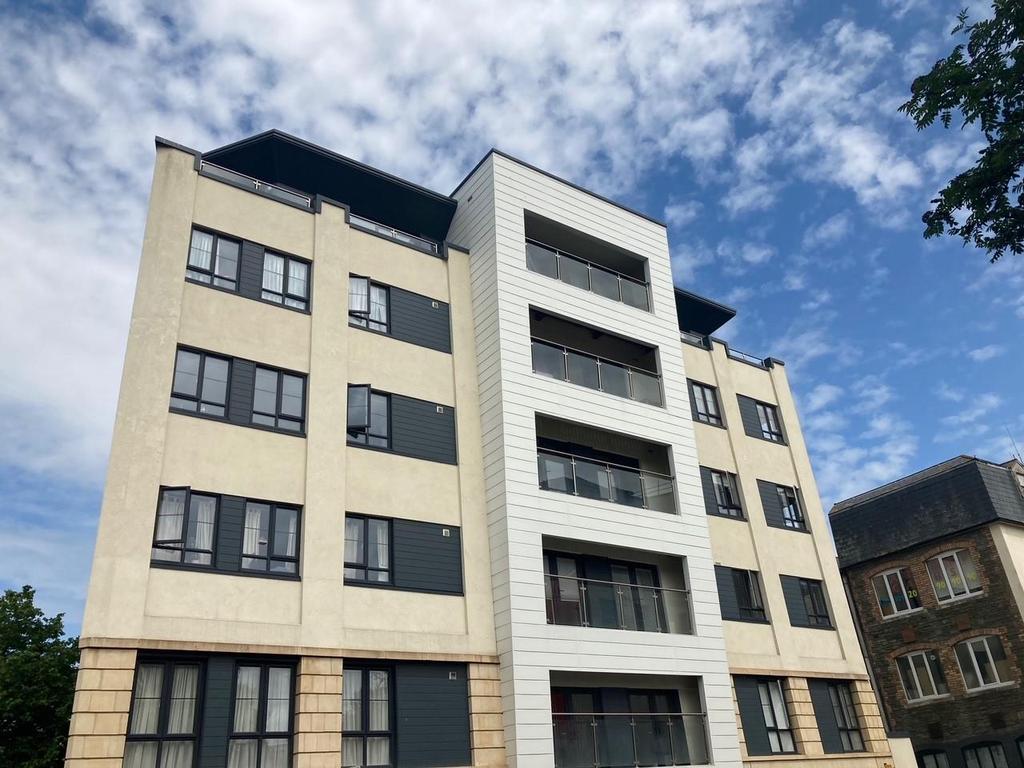 Cadogan House, West Bute Street, Cardiff 1 bed apartment - £975 pcm (£ ...