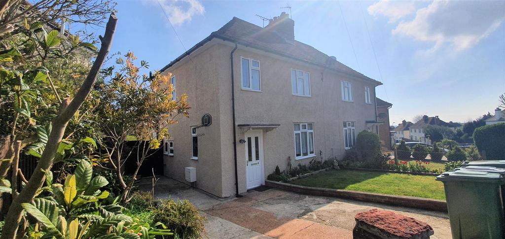 Colwood Crescent, Eastbourne 3 bed semi-detached house - £1,350 pcm (£ ...