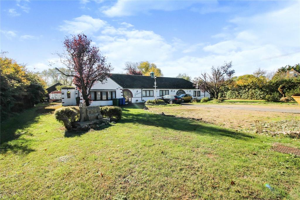 Brentwood Road, Bulphan, Upminster... 11 bed bungalow for sale - £1,400,000