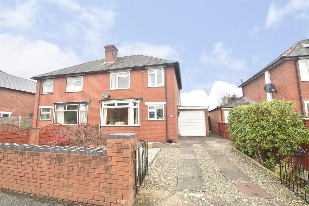 6 Meole Walk, Meole Village... 3 bed semi-detached house - £325,000