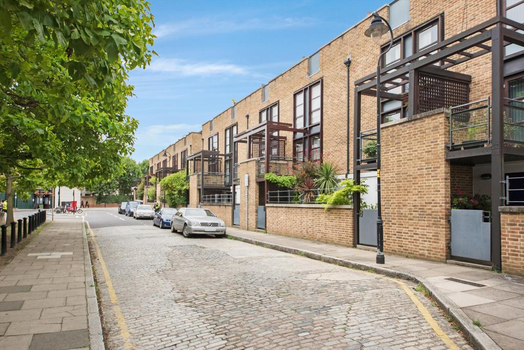 Ropemakers Fields, Limehouse, E14 3 bed townhouse - £1,350,000