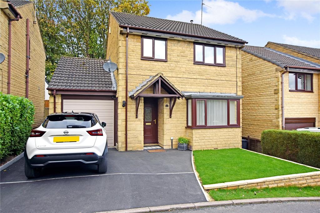 Woodside Drive Morley Leeds 3 Bed Detached House For Sale £320 000