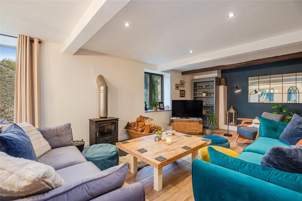 Fallapit Barns, Fallapit, Totnes, Devon, TQ9 5 bed semi-detached house ...