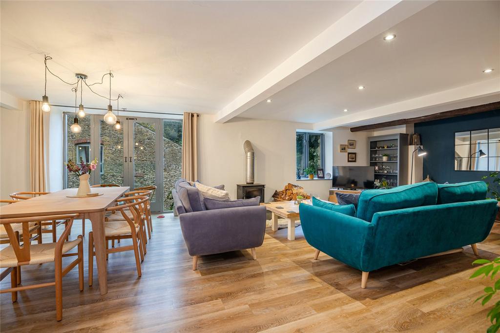 Fallapit Barns, Fallapit Nr East Allington, Totnes, Devon, TQ9 5 bed ...
