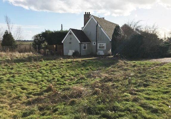 1 March Road, Guyhirn, Wisbech... 2 bed semi-detached house - £100,000