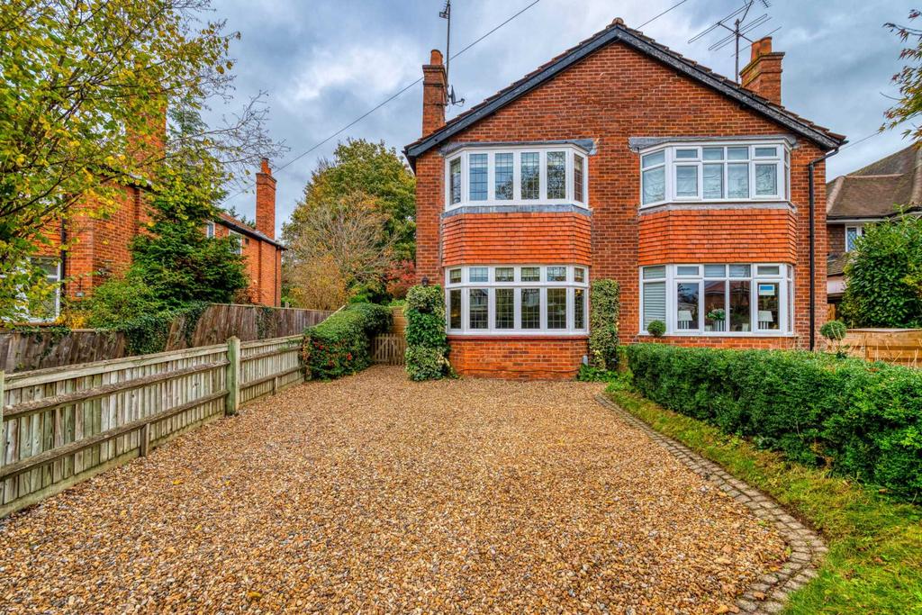 Kidmore Road, Caversham Heights, Reading 3 bed semi-detached house for ...