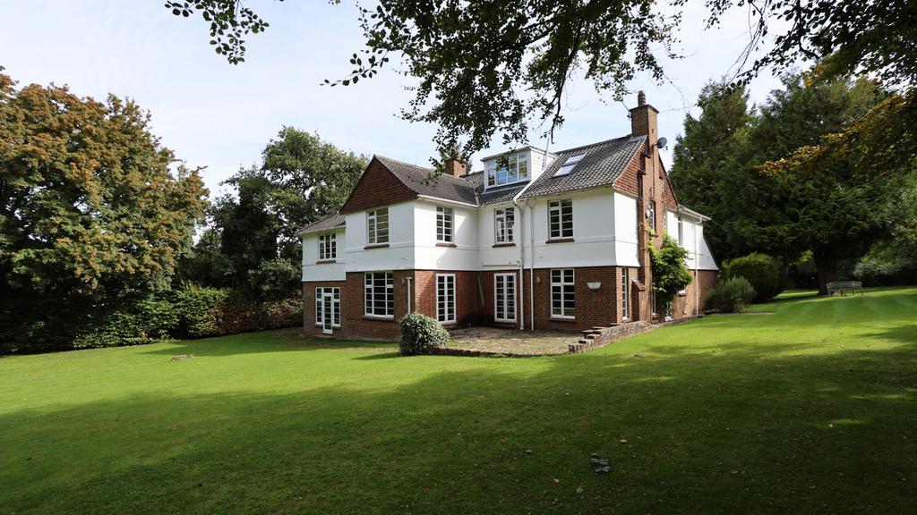 Rignall Road, Great Missenden, HP16 7 bed detached house for sale - £ ...