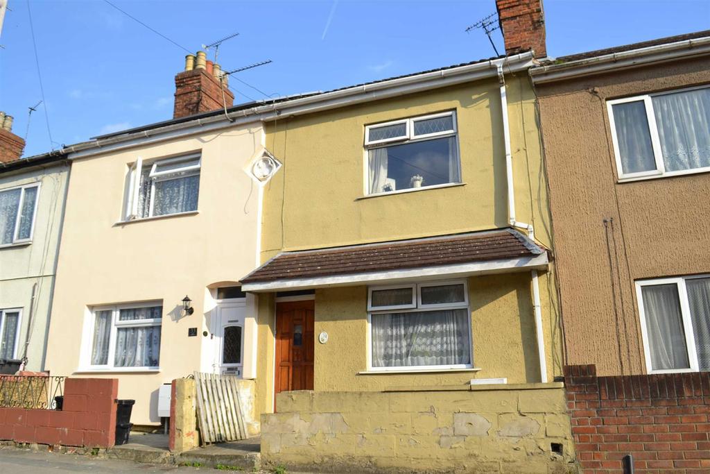Redcliffe Street, Rodbourne, Swindon 2 bed terraced house - £825 pcm (£190 pw)