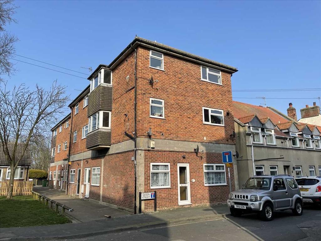 Queen Street, Filey 3 bed apartment - £139,950
