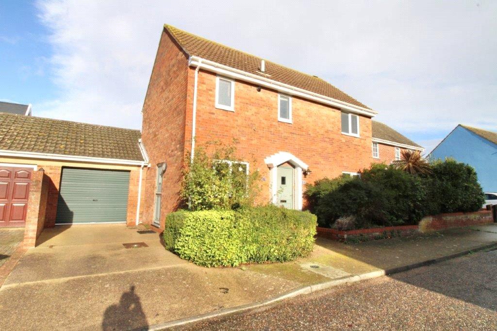 Mariners Way, Aldeburgh, Suffolk, IP15 3 bed detached house - £1,050 ...