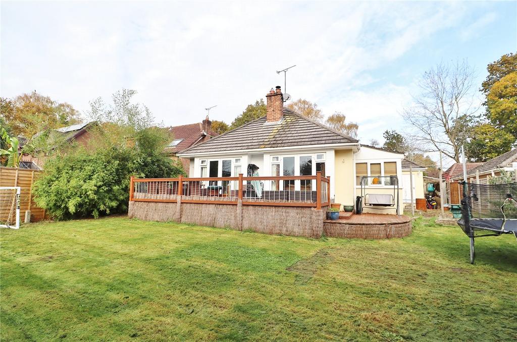 Dewlands Common, Verwood, Dorset, BH31 4 bed bungalow for sale - £500,000