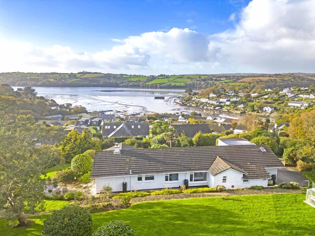 Penpol, Feock - Nr. Truro, Cornwall 4 bed detached house - £1,350,000