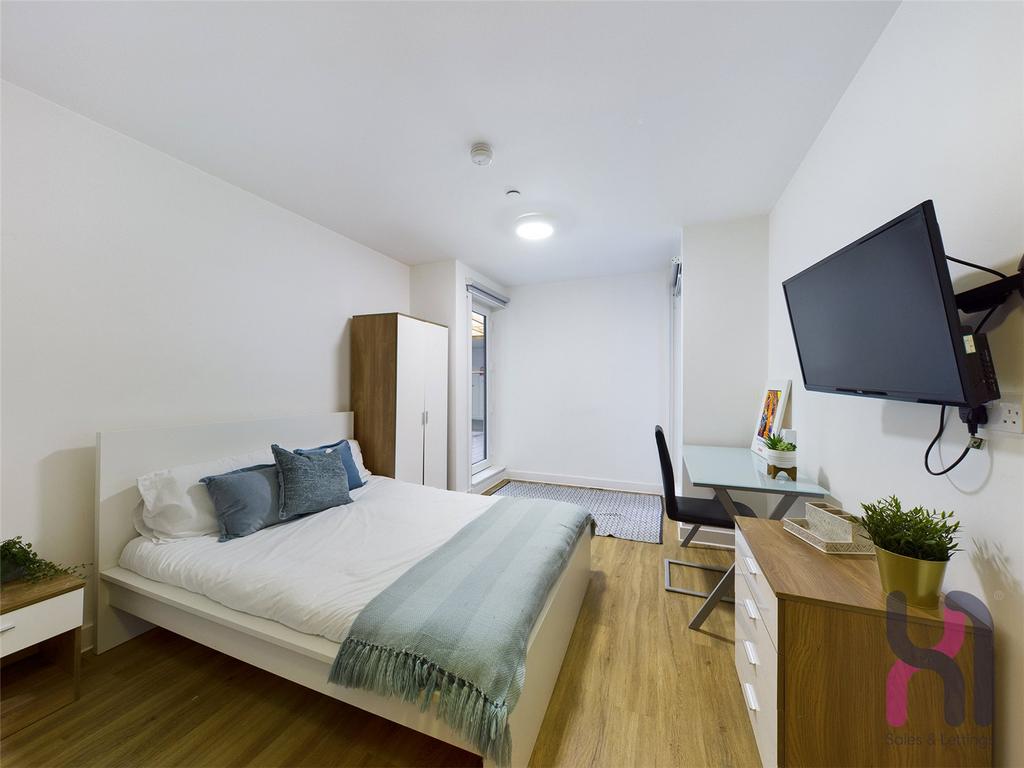 Arndale House, 89-103 London Road... 1 bed property - £563 pcm (£130 pw)