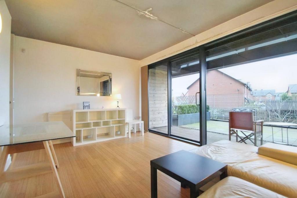 Budenberg, Woodfield Road, Altrincham 1 bed apartment - £160,000