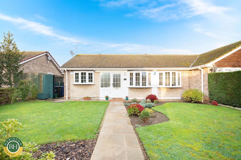 Orchard Way, Tickhill, Doncaster 2 bed semi-detached bungalow - £250,000