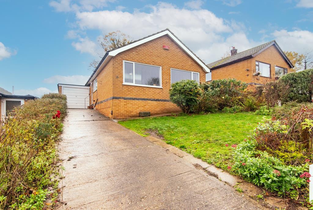 Orchard Close Burton Joyce 2 Bed Detached Bungalow £350 000