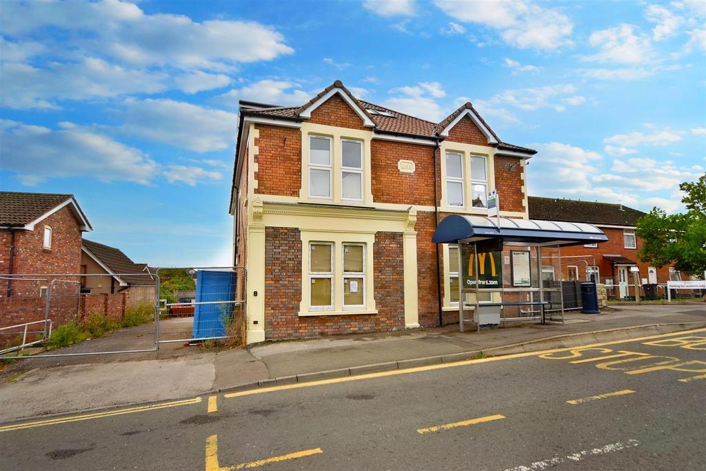 Combe Road, Portishead 1 bed apartment - £199,950