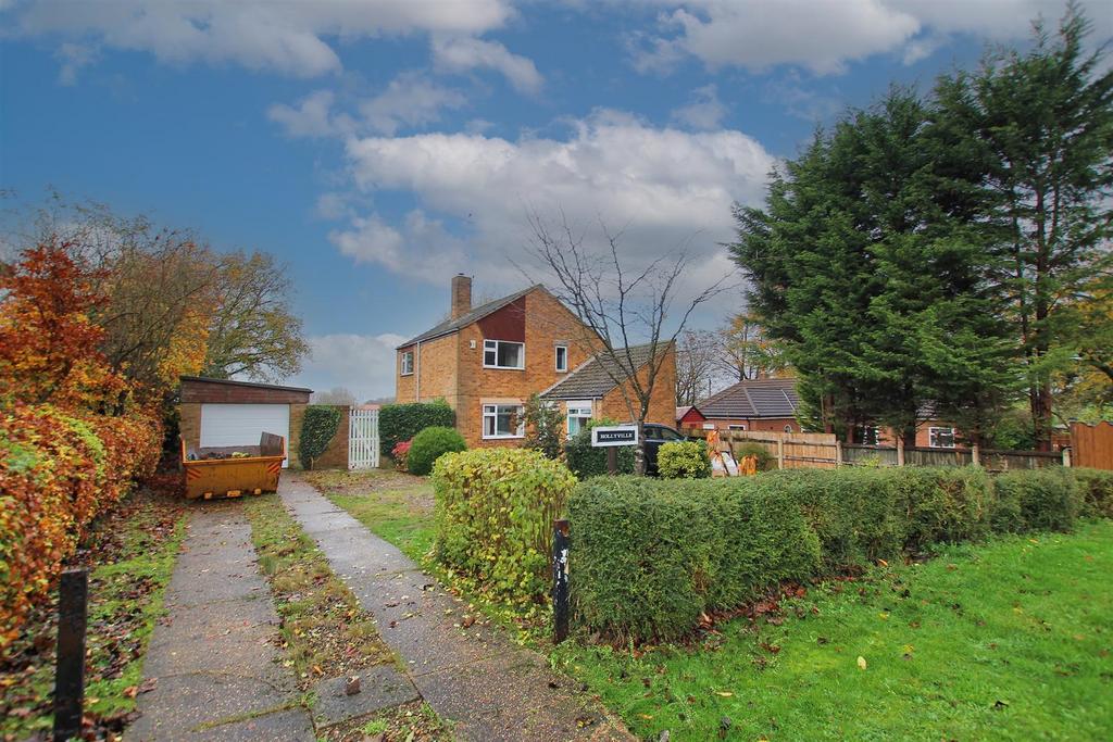 Main Street, Sigglesthorne 3 bed detached house - £279,950