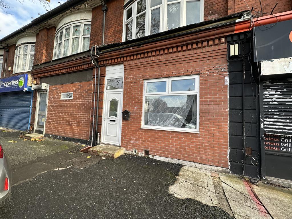 Slade Lane, Manchester, M19 1 bed flat - £675 pcm (£156 pw)