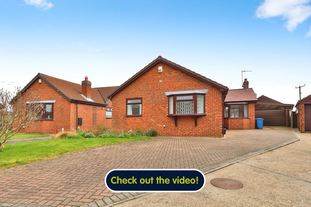 Highfield Rise, Preston, Hull, East... 2 bed detached bungalow - £260,000