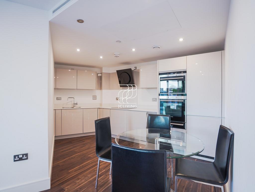 Altitude Point, 71 Alie Street, Aldgate, London E1 2 bed flat - £3,748 ...