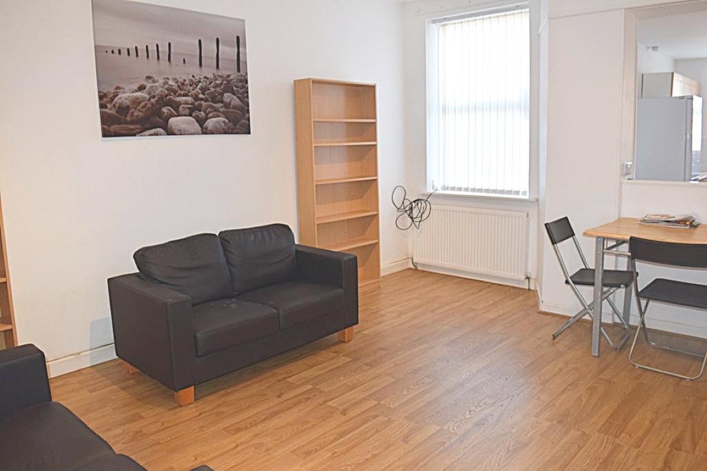 Whitby Road, Manchester, Greater Manchester, M14 3 bed terraced house ...