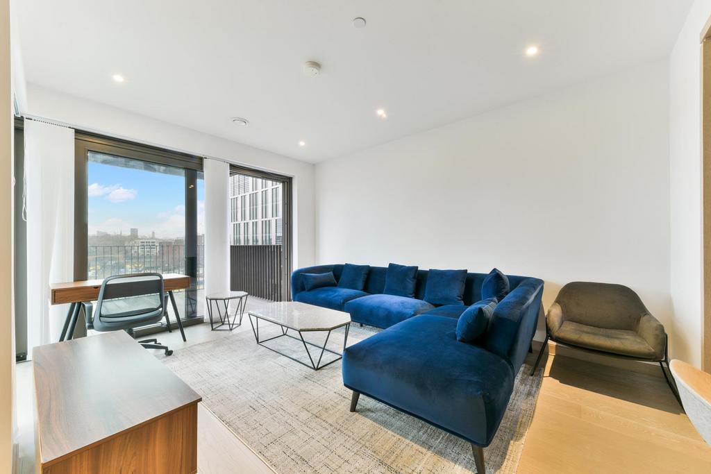 Legacy Building, Embassy Gardens... 1 bed flat - £4,000 pcm (£923 pw)