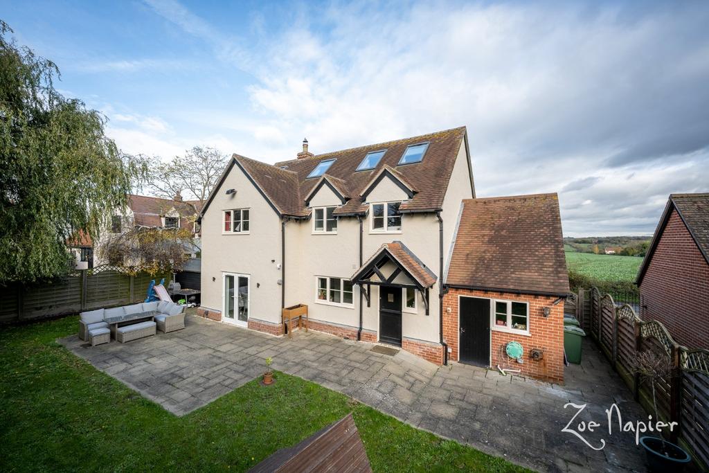 Nether Hill, Gestingthorpe, Halstead... 5 bed detached house - £725,000