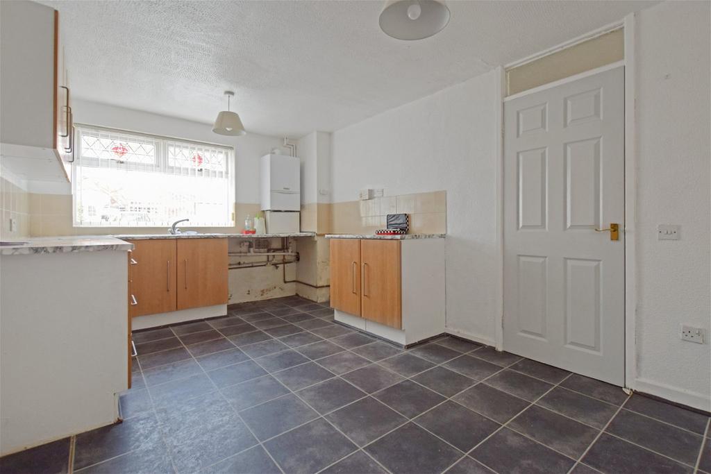The Uplands, Palacefields, Runcorn... 3 bed townhouse - £650 pcm (£150 pw)
