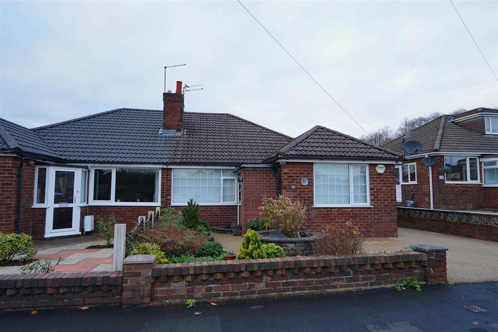 Anglezarke Road, Adlington, Chorley 2 bed bungalow - £230,000