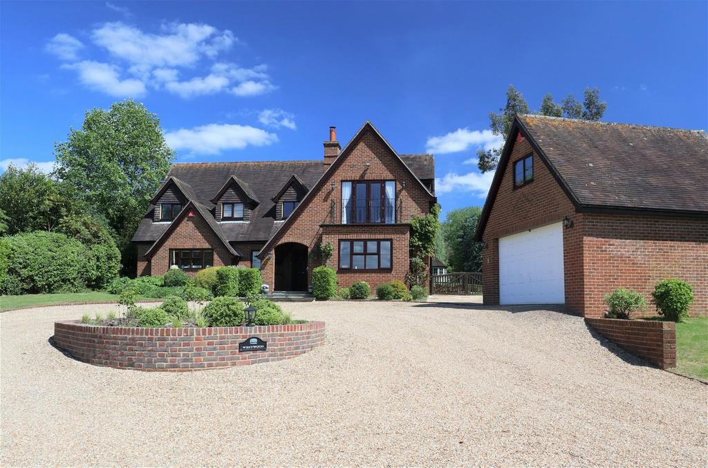 Homestead Road, Medstead 5 bed detached house - £1,500,000