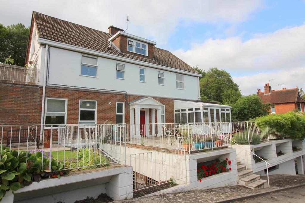 Main Road,Itchen Abbas,Winchester,SO21 1BQ 1 bed apartment for sale - £ ...