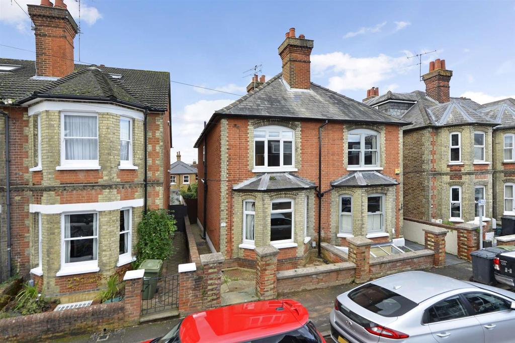 Foxenden Road, Guildford 4 bed semi-detached house - £675,000