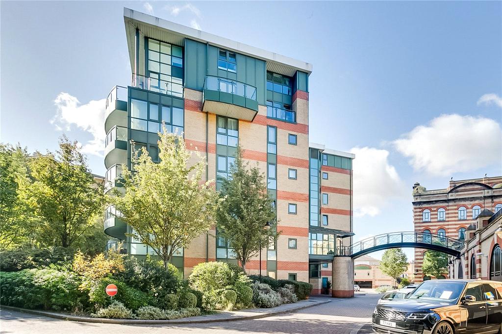 Brasenose Drive, Harrods Village, Barnes, London 2 bed flat for sale ...