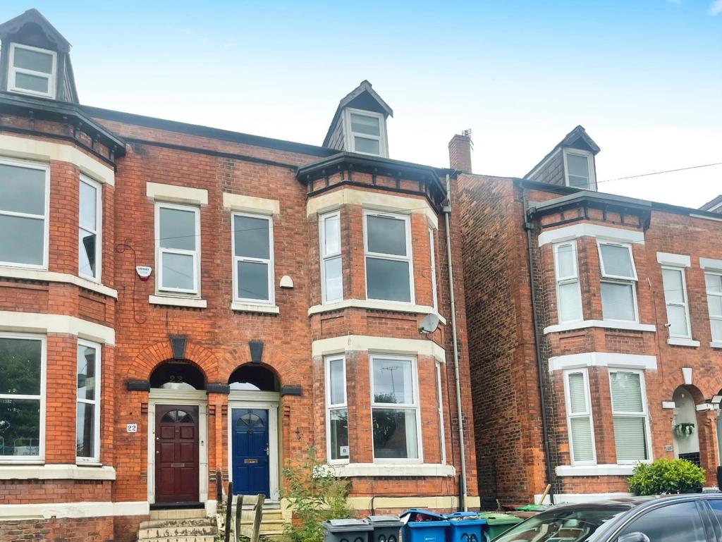 Swinbourne Grove, Manchester, Greater... 6 bed semi-detached house - £ ...