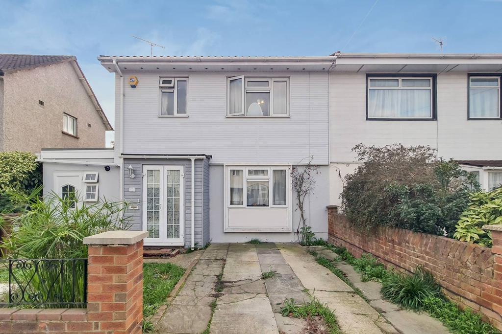 Winchester Road, Feltham, TW13 4 bed semi-detached house - £525,000