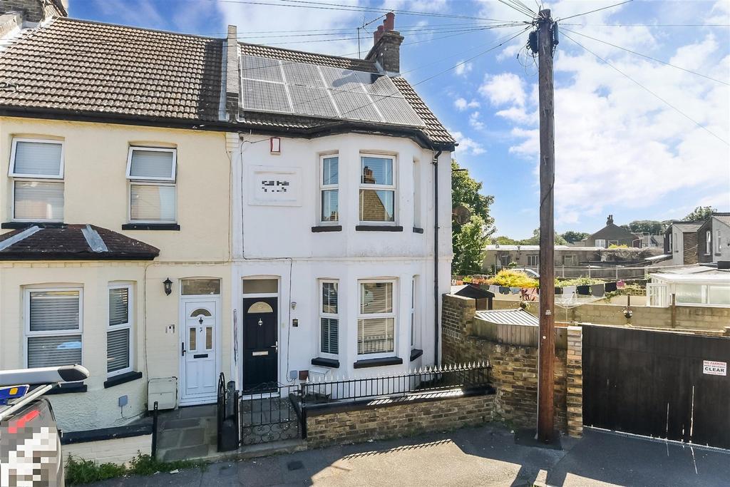 Clifton Road, Ramsgate, Kent 3 bed end of terrace house - £270,000