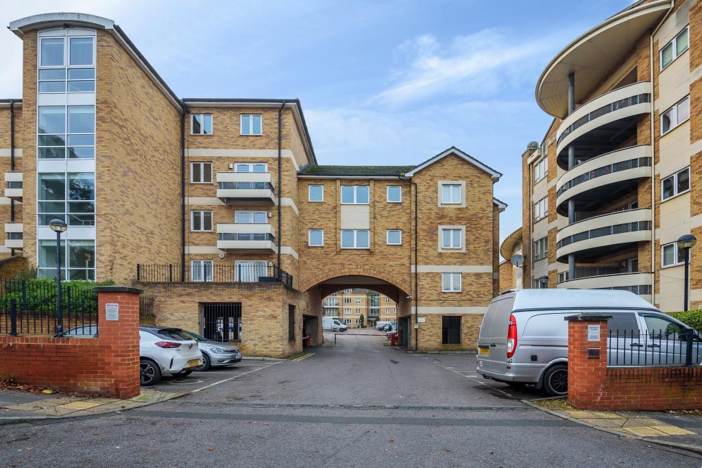 Tilehurst, Rg30, RG30 2 bed flat - £220,000