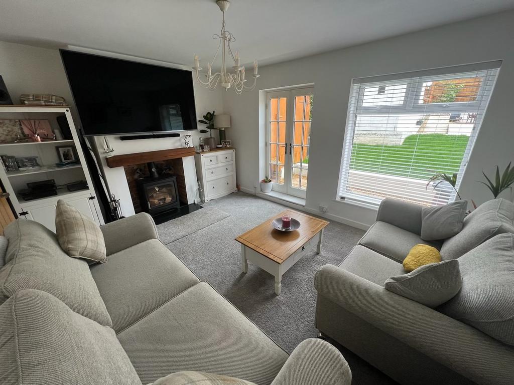 Lyell Road, Parkstone, Poole, BH12 3 bed detached house - £360,000