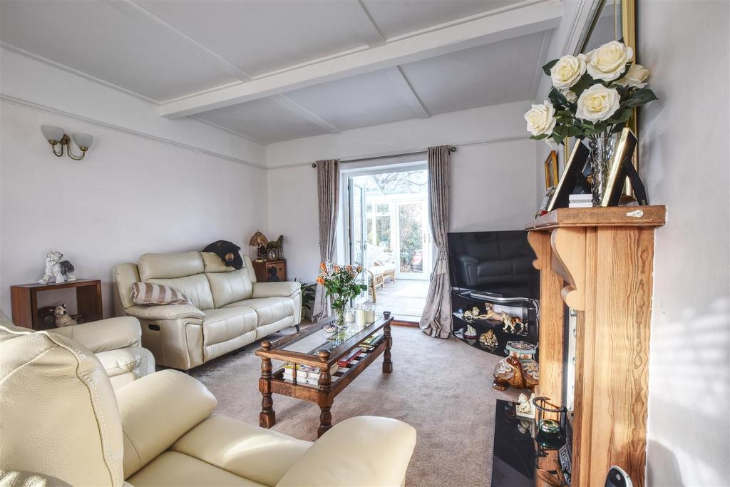 Collington Lane West, Bexhill-On-Sea 3 bed detached house - £759,000