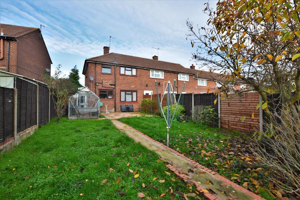 Cress Road, Slough 2 bed end of terrace house - £375,000