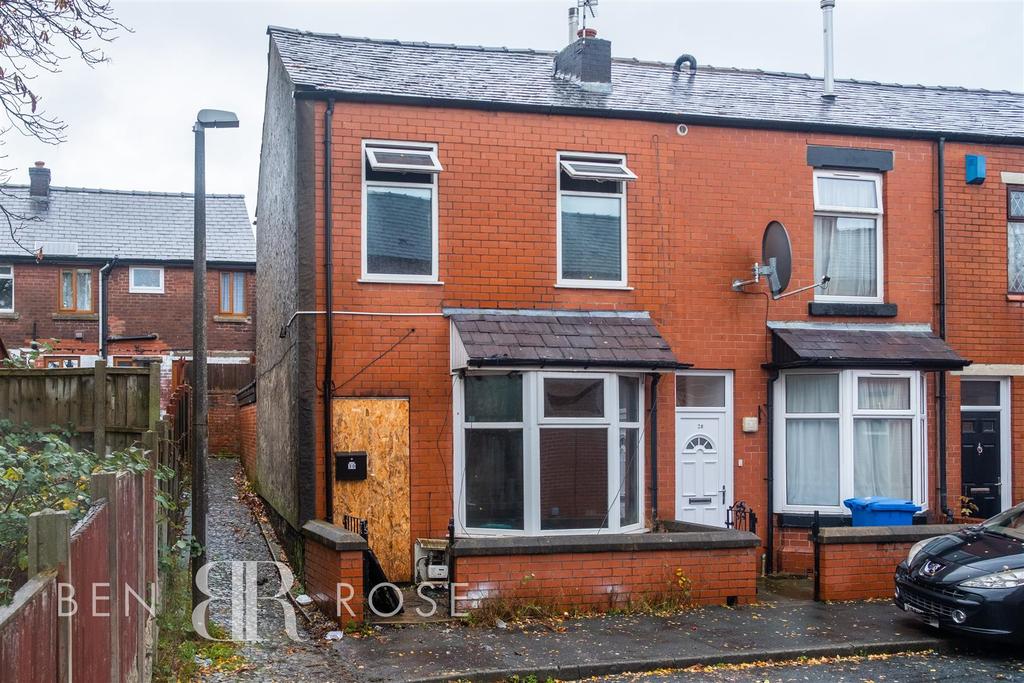 Fielden Street, Chorley 3 bed end of terrace house - £64,995