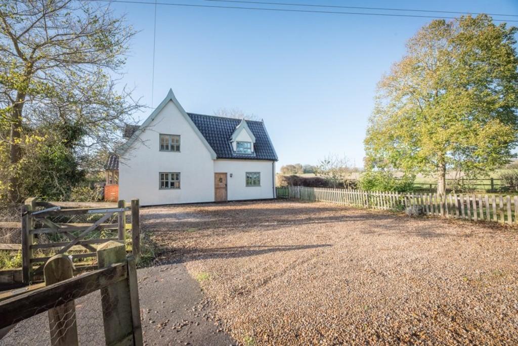 Annesons Corner, Middleton 4 bed detached house - £2,000 pcm (£462 pw)